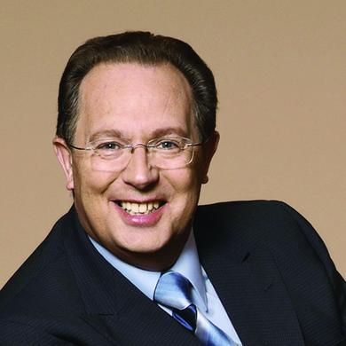 Capital Dynamic promotes trio